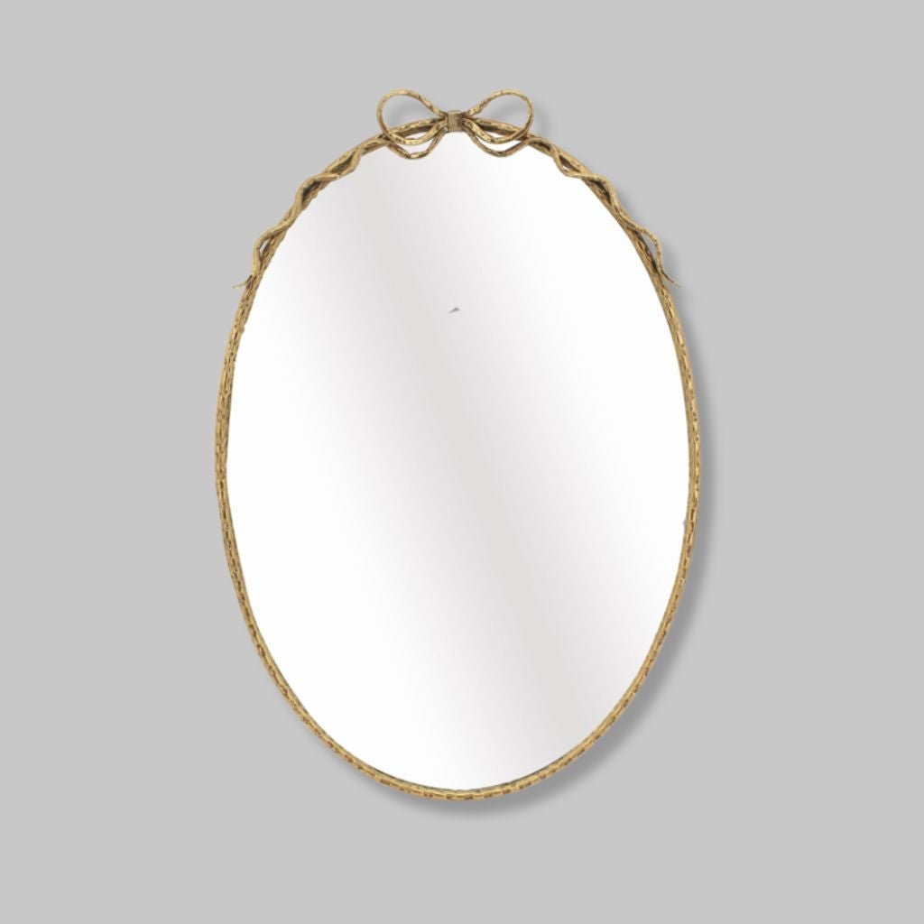 Valiant Oval – Mirror Mirror Australia
